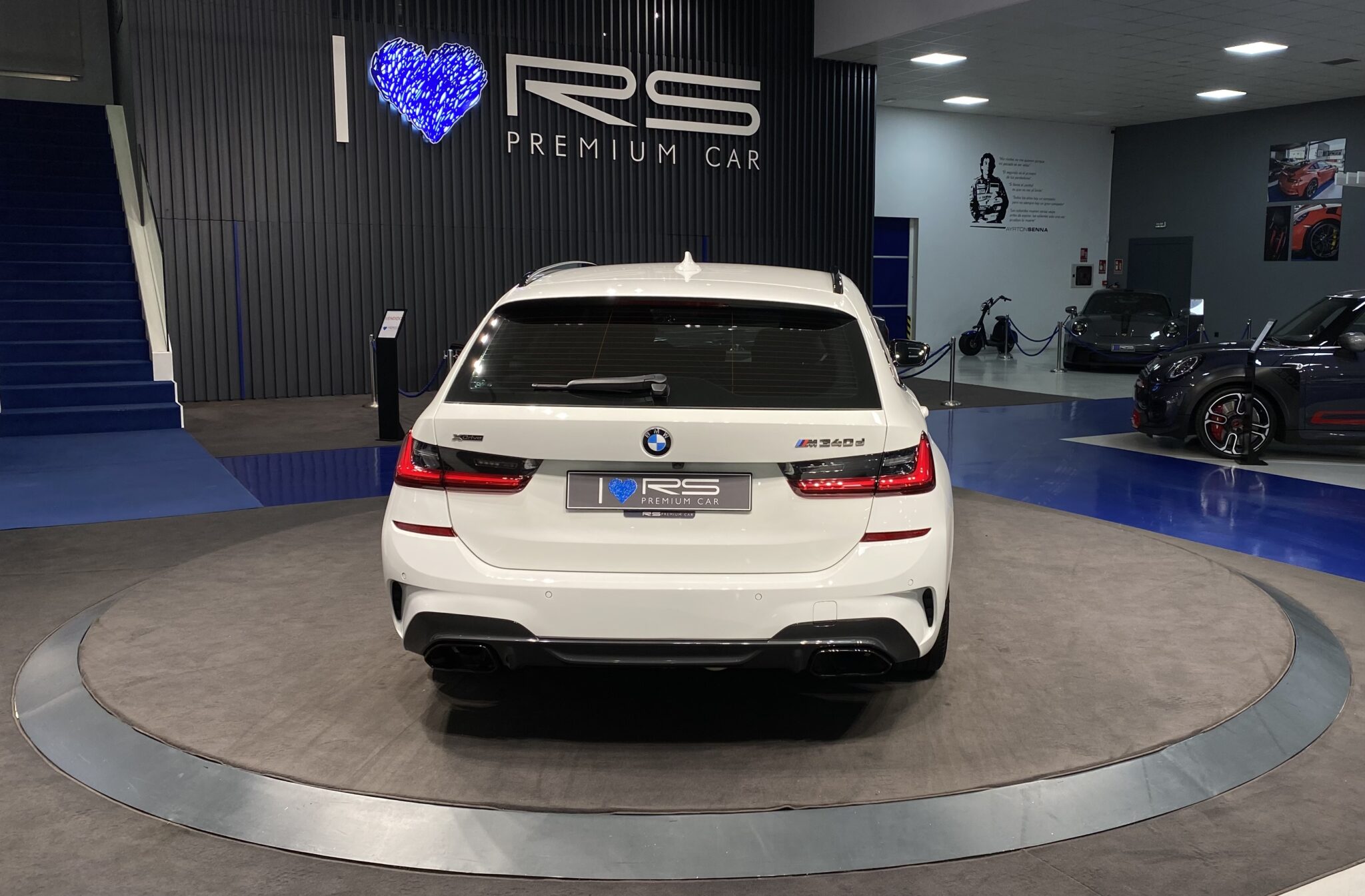 BMW M 340d xDrive TOURING - RS Premium Car | Venta de coches de alta gama