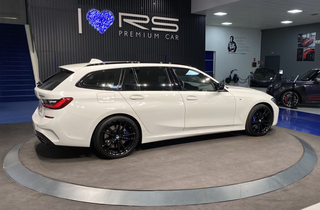 BMW M 340d xDrive TOURING - RS Premium Car | Venta de coches de alta gama