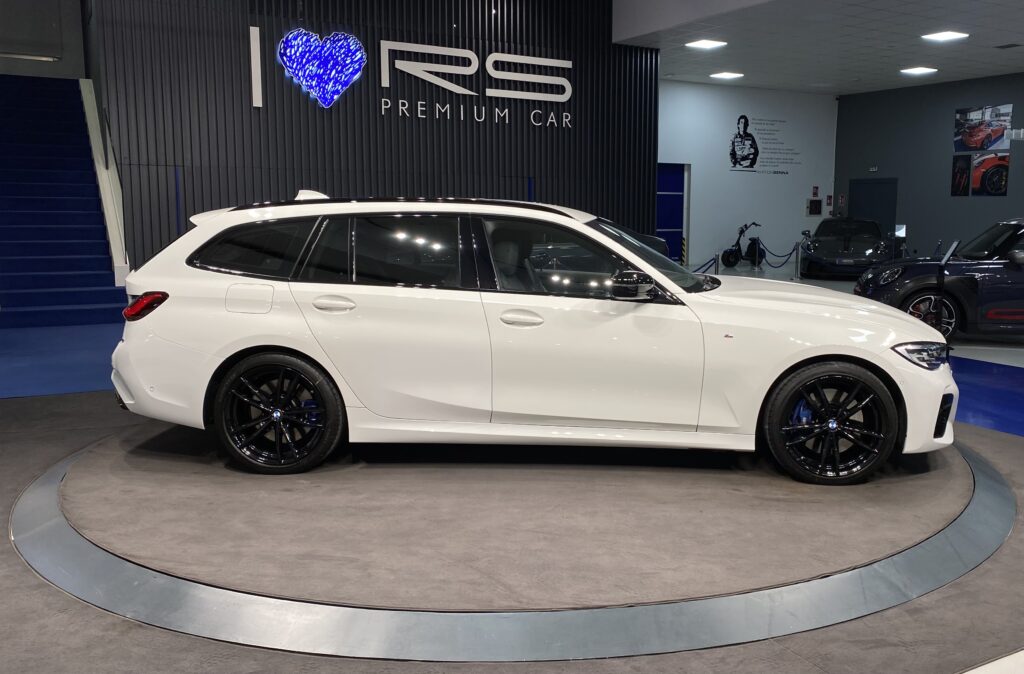 BMW M 340d xDrive TOURING - RS Premium Car | Venta de coches de alta gama