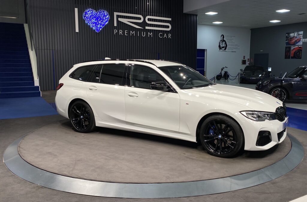 BMW M 340d xDrive TOURING - RS Premium Car | Venta de coches de alta gama