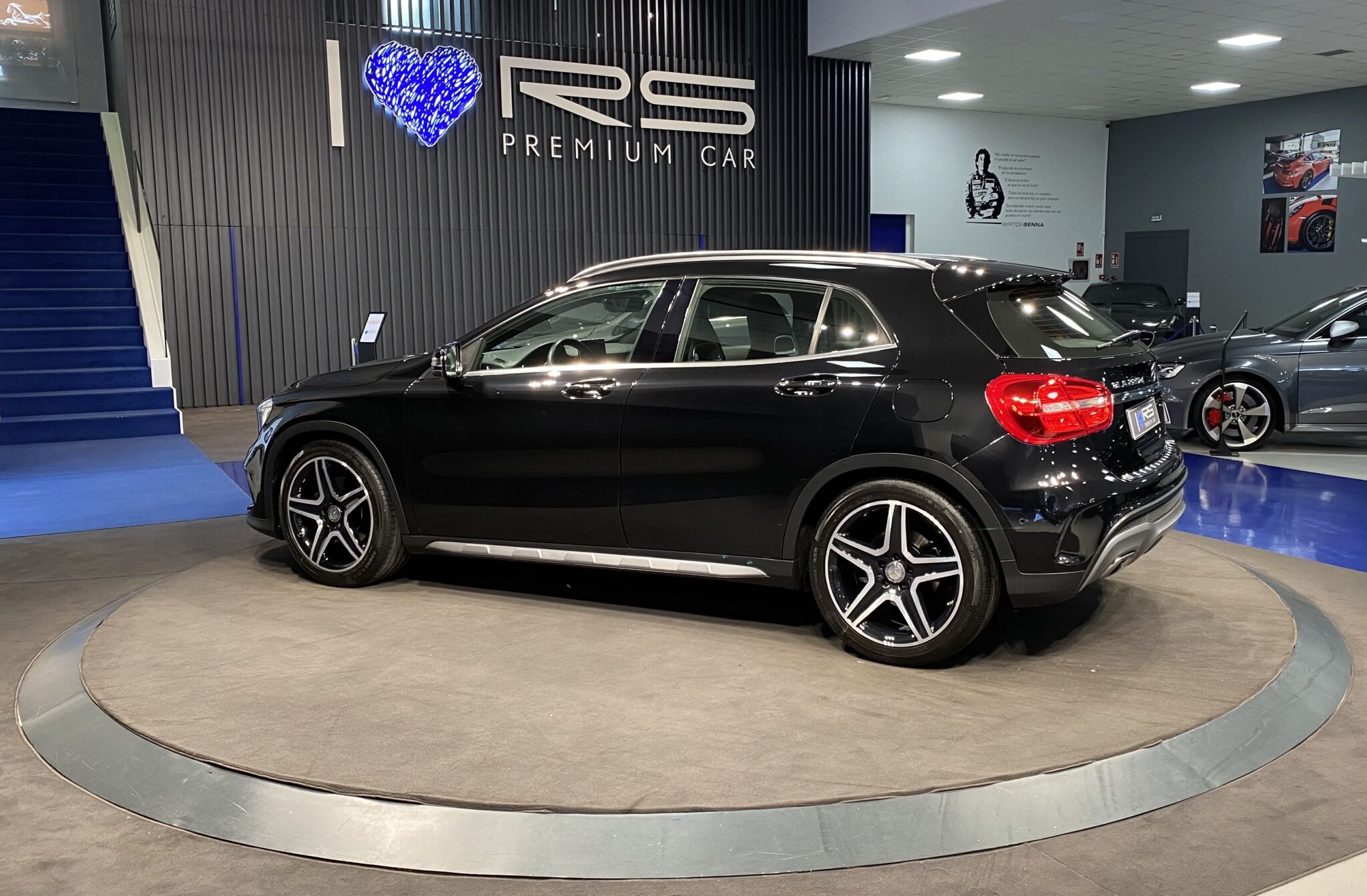 MERCEDES BENZ GLA 220d AMG LINE - RS Premium Car | Venta de coches de ...