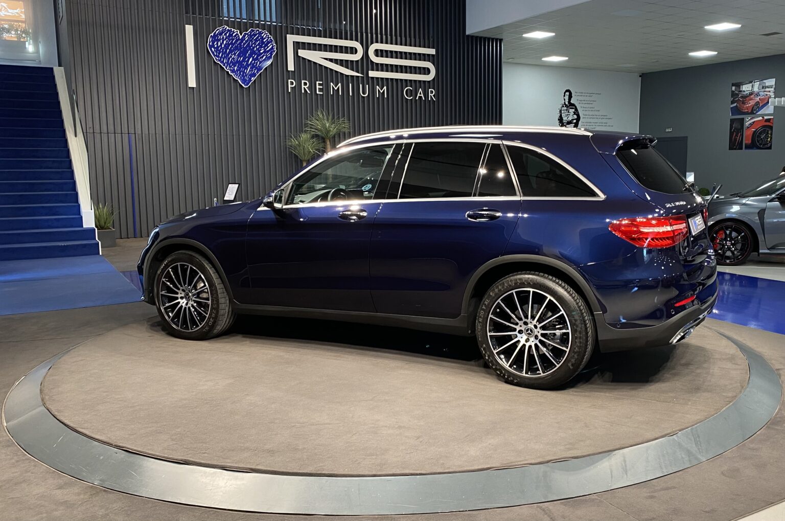 MERCEDES BENZ GLC 350d 4MATIC AMG LINE - RS Premium Car | Venta de ...