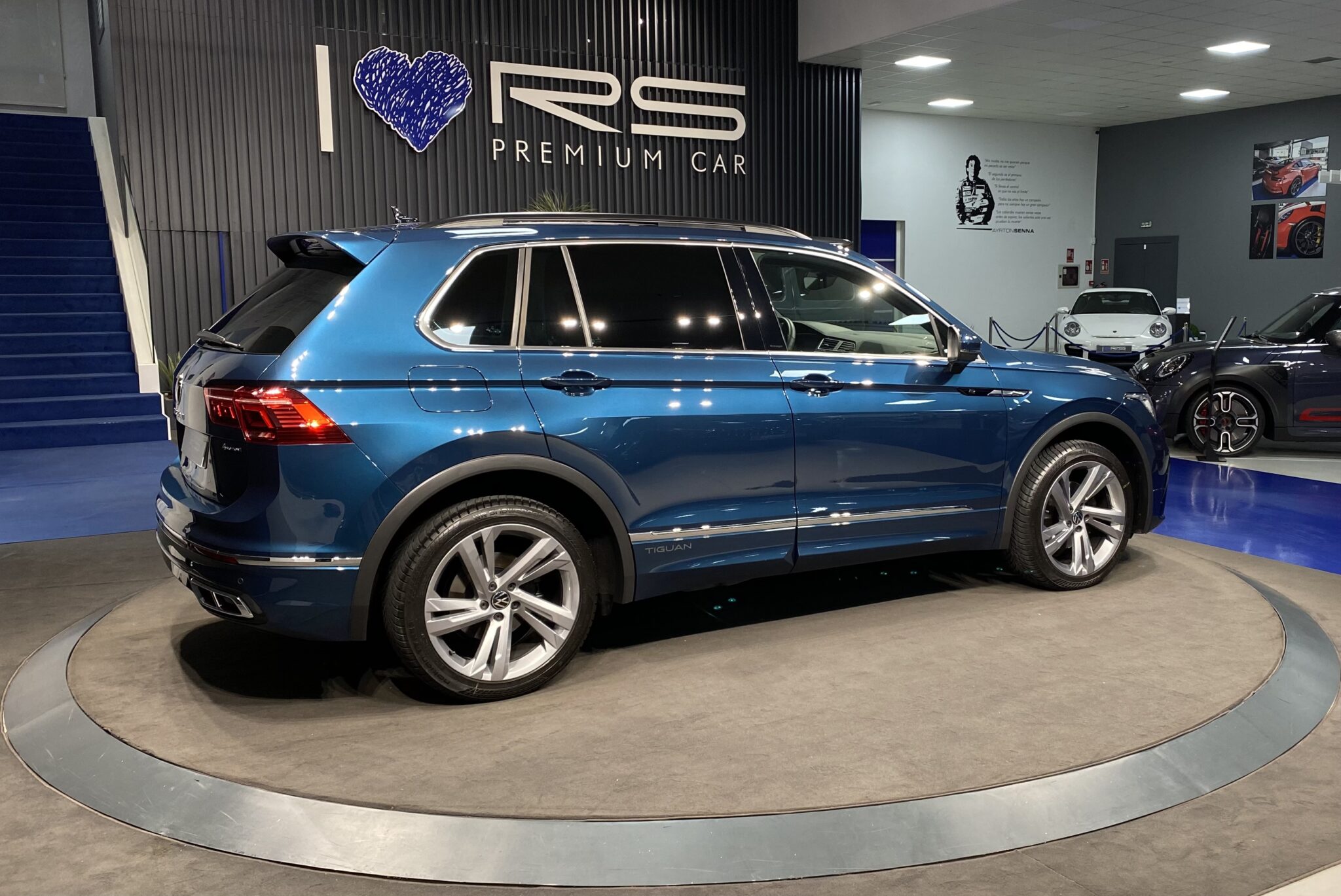 VW TIGUAN RLINE 2.0 TDI 4M DSG (NEW MODEL) - RS Premium Car | Venta de ...