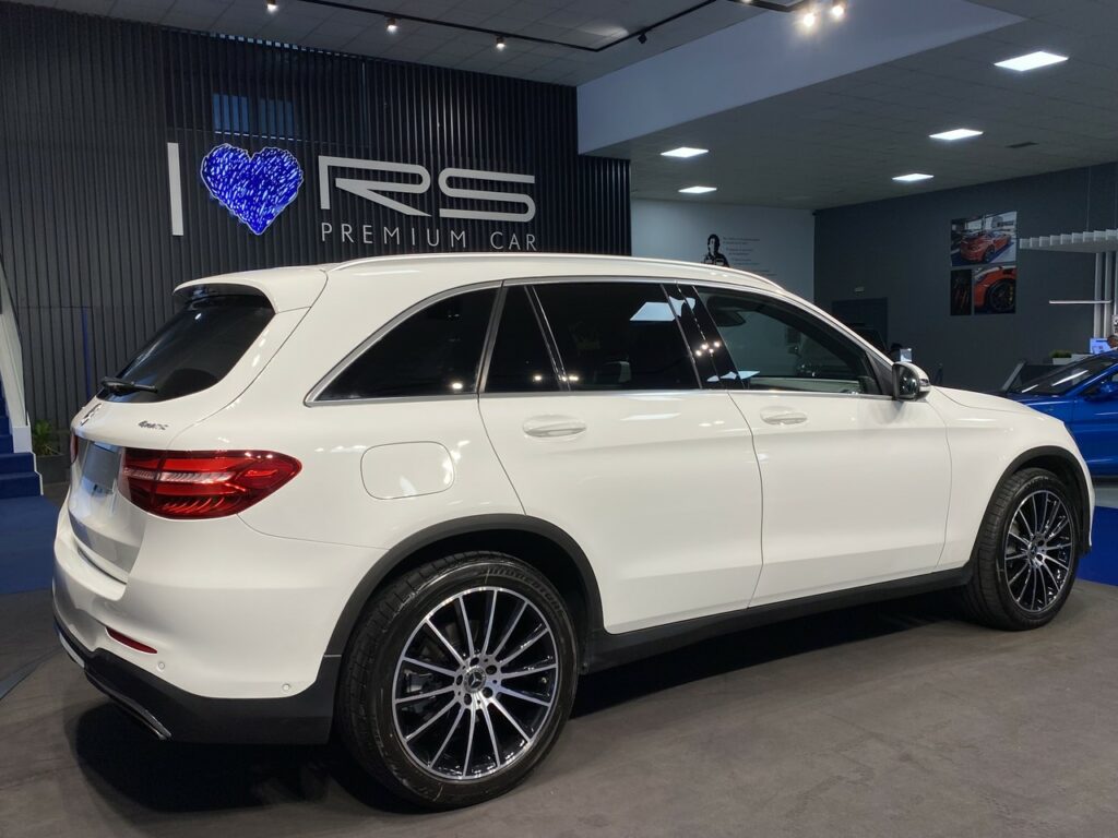 MERCEDES BENZ GLC 250 4MATIC AMG LINE - RS Premium Car | Venta de ...