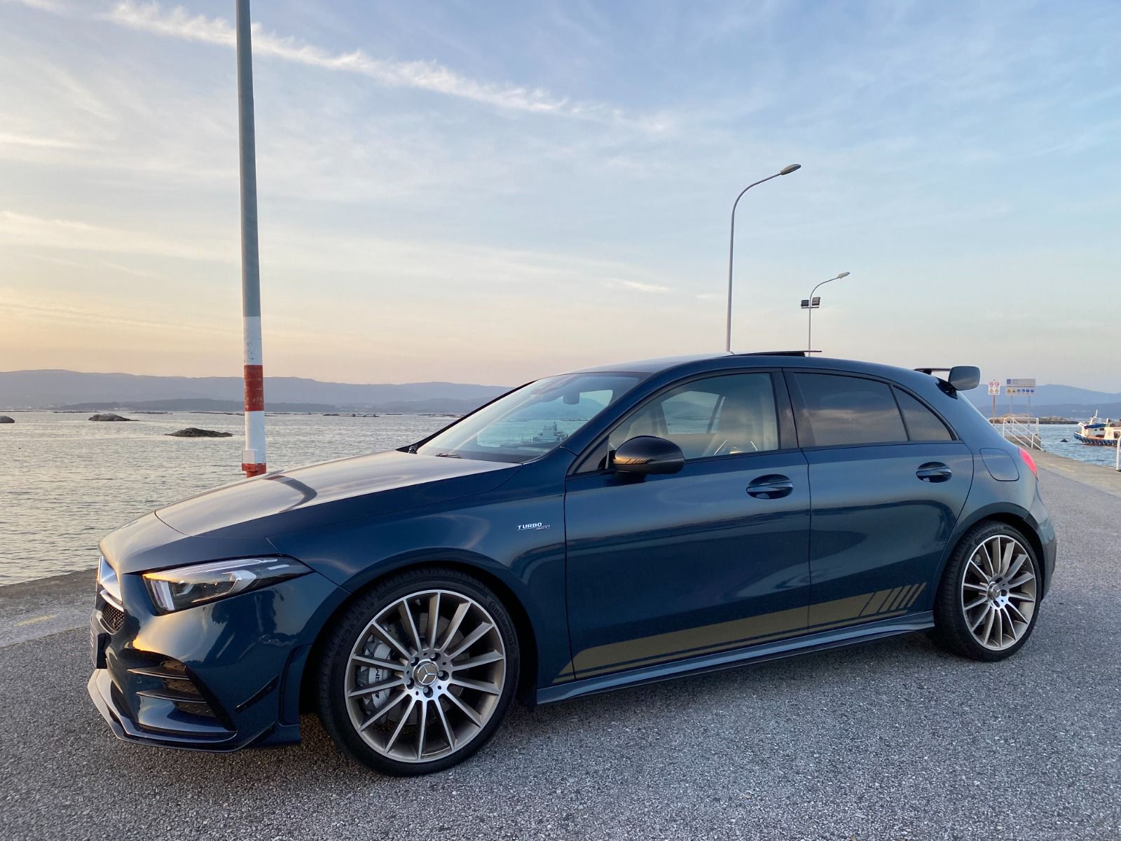 MERCEDES BENZ A35 AMG EDITION 1 - RS Premium Car | Venta de coches de ...