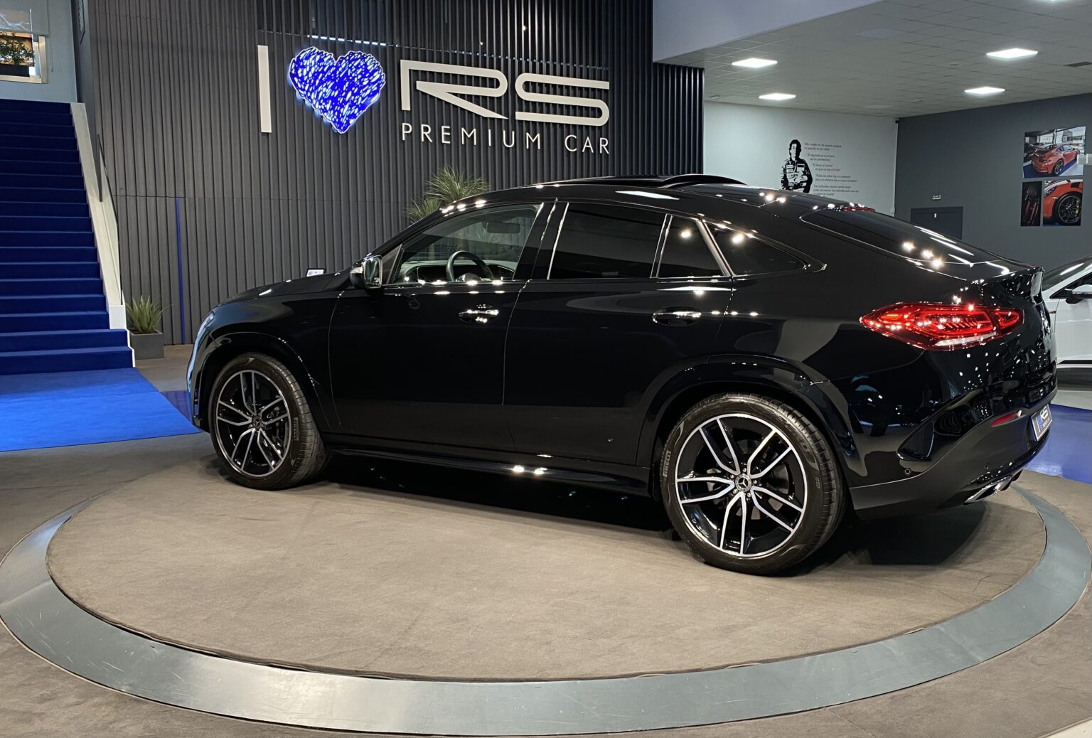 MERCEDES BENZ GLE 400d 4MATIC COUPE AMG LINE - RS Premium Car | Venta ...